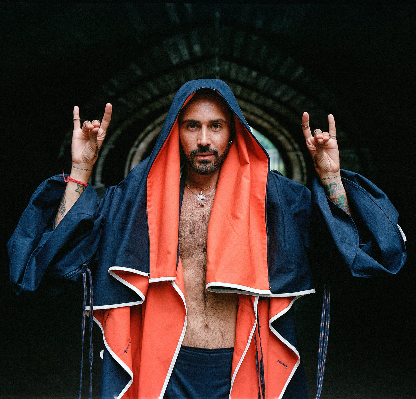 SAH – Song of the Body Sah D’Simone body~ Human Shift